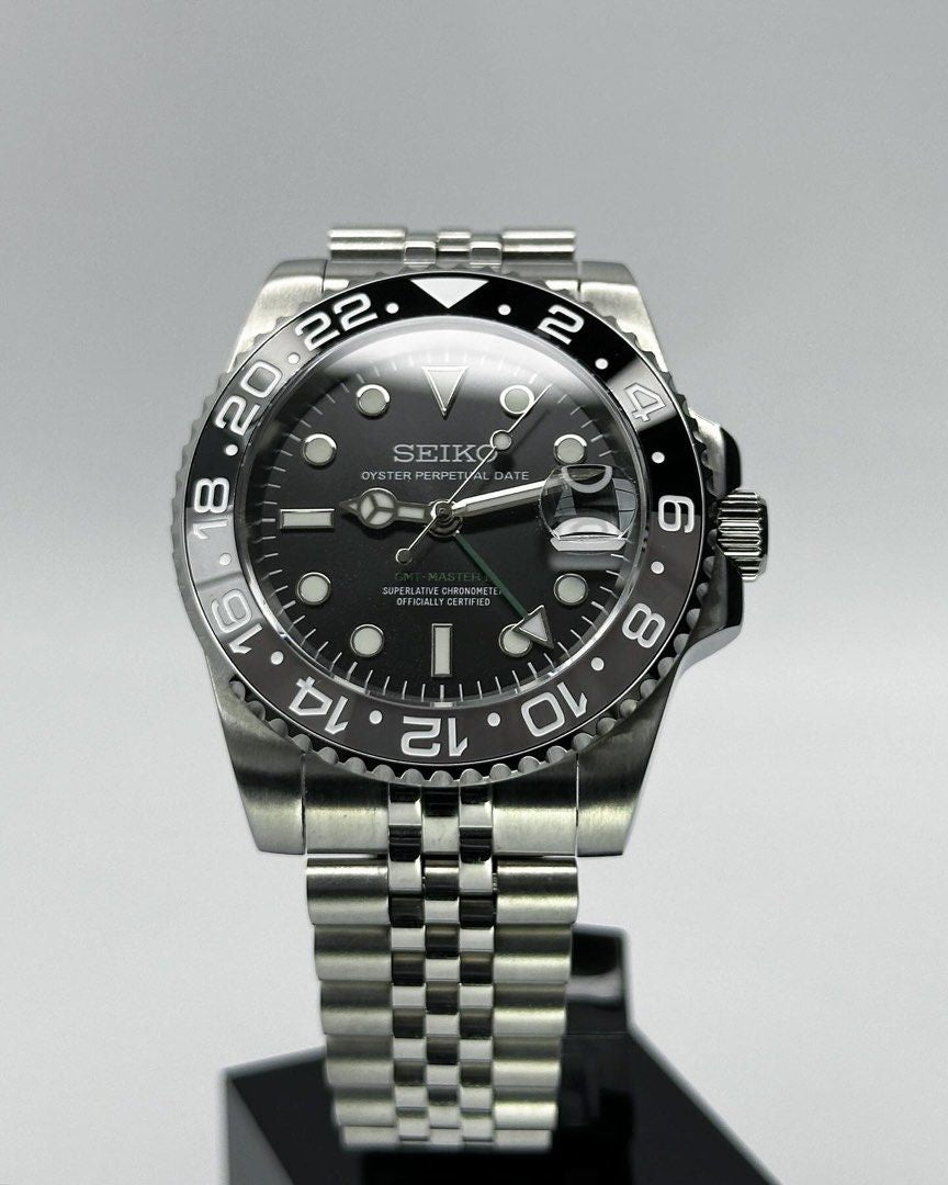 Seiko Mod GMT Master II “Bruce Wayne" – Oh My Mod Watches